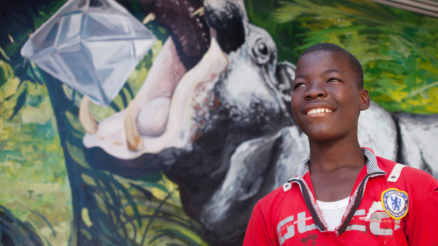 Baltimore Artist Helps Turn Liberian School Into A Mural Masterpiece ...