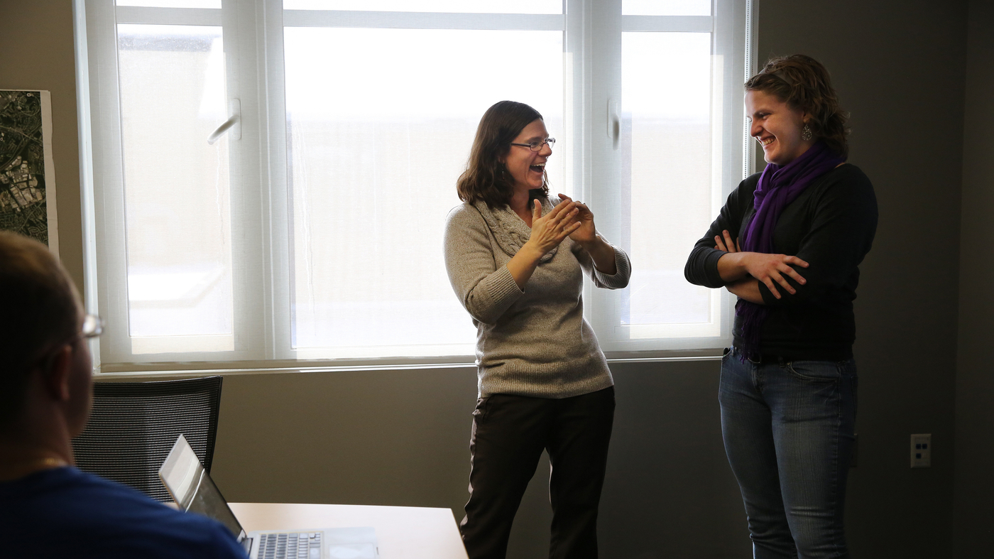 Biology Professor's Calling: Teach Deaf Students They Can Do Anything ...