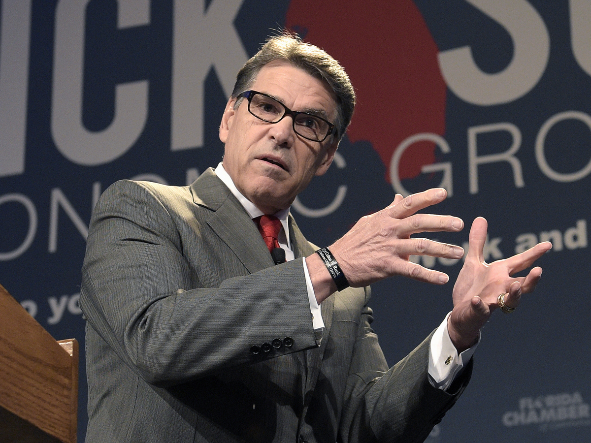 Former Texas Gov. Rick Perry Announces 2nd White House Bid : The Two ...