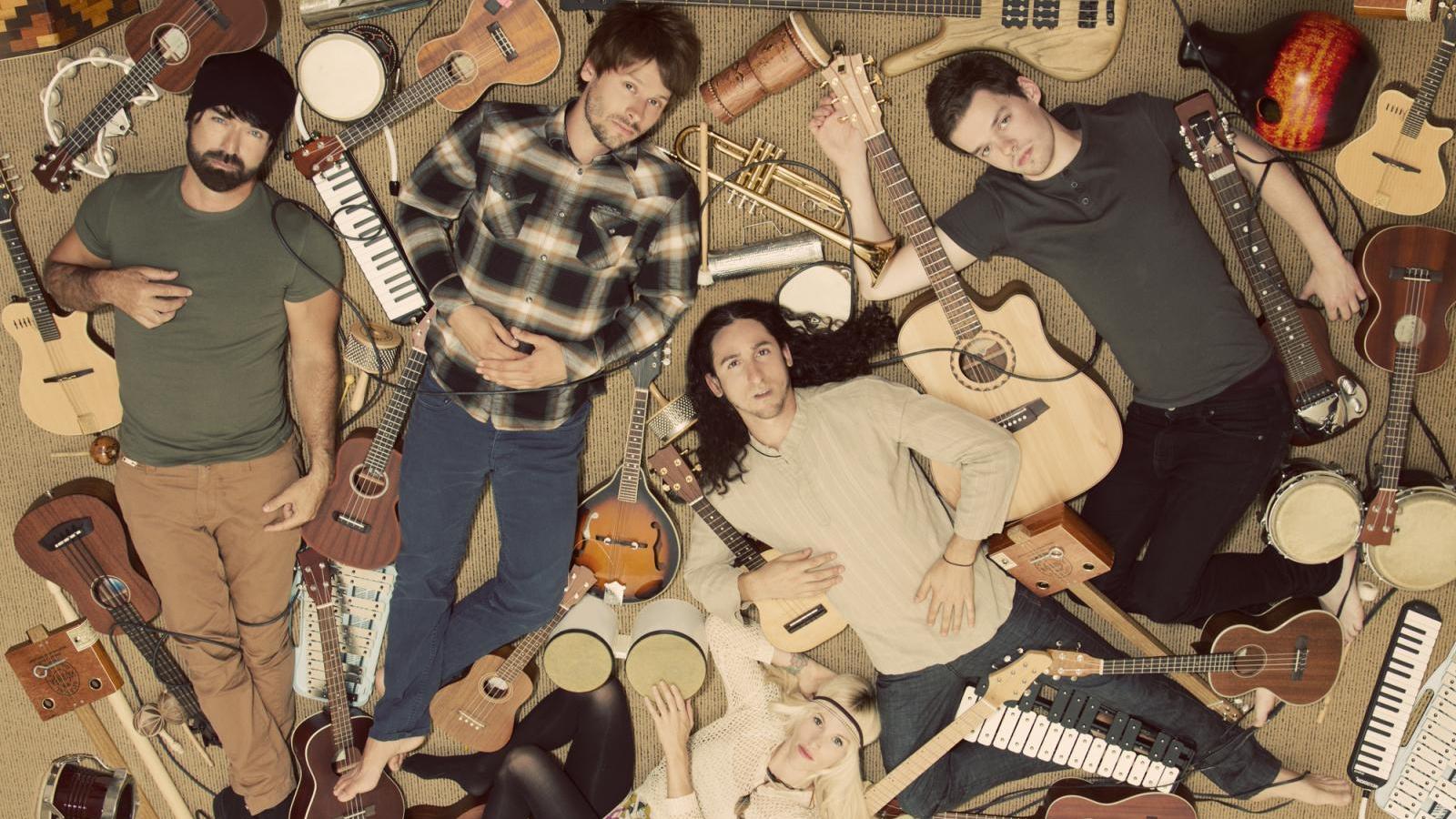 Walk off the Earth : NPR