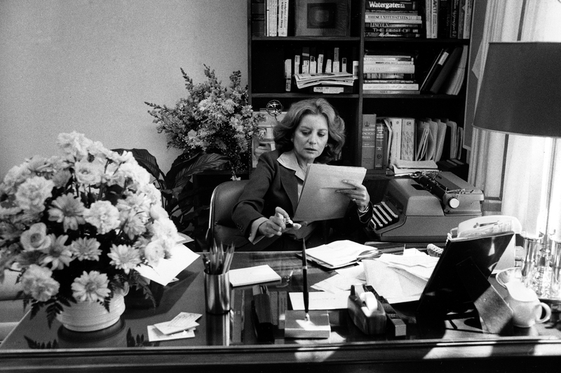Barbara Walters, trailblazing journalist, has died at age 93 : NPR