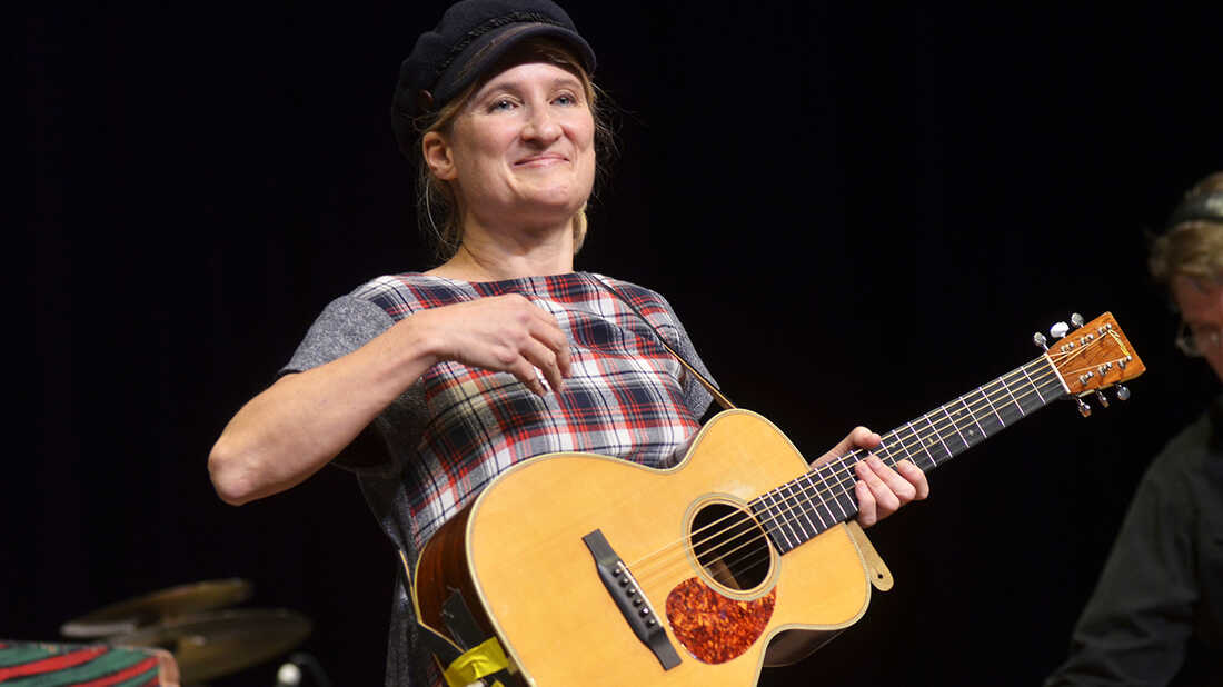 Jill Sobule On Mountain Stage : NPR