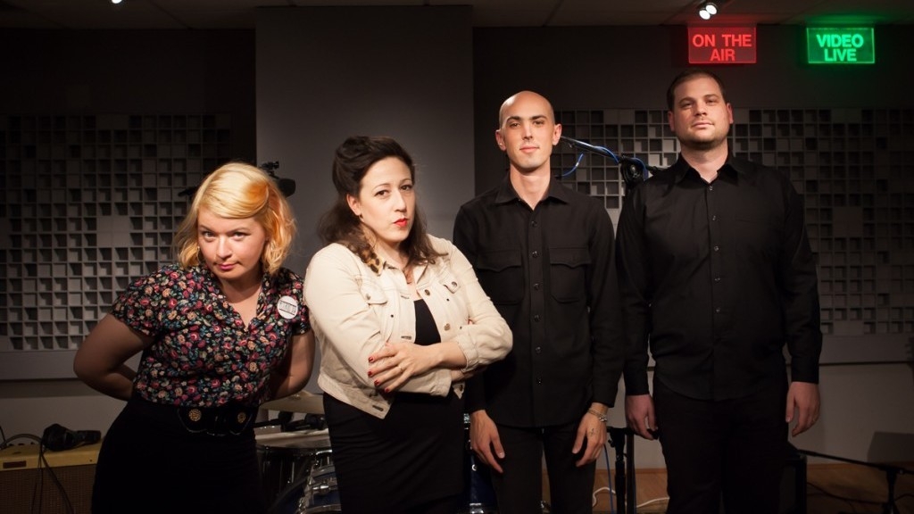 Cold Beat, 'Broken Lines' (Live) : NPR
