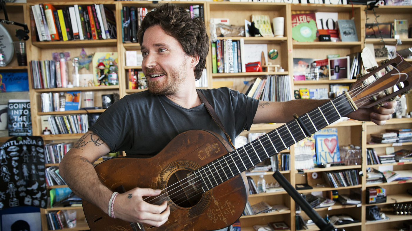 Christopher Paul Stelling: Tiny Desk Concert : NPR