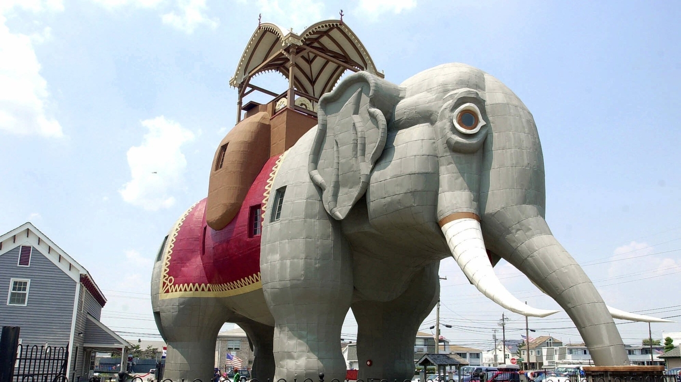 Elephants Never Forget — And At 6 Stories Tall, This One's ...
