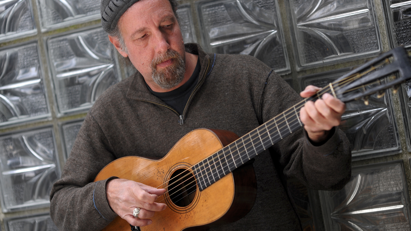 The Guitar In The Window: How One Instrument Steered Sir Richard Bishop ...