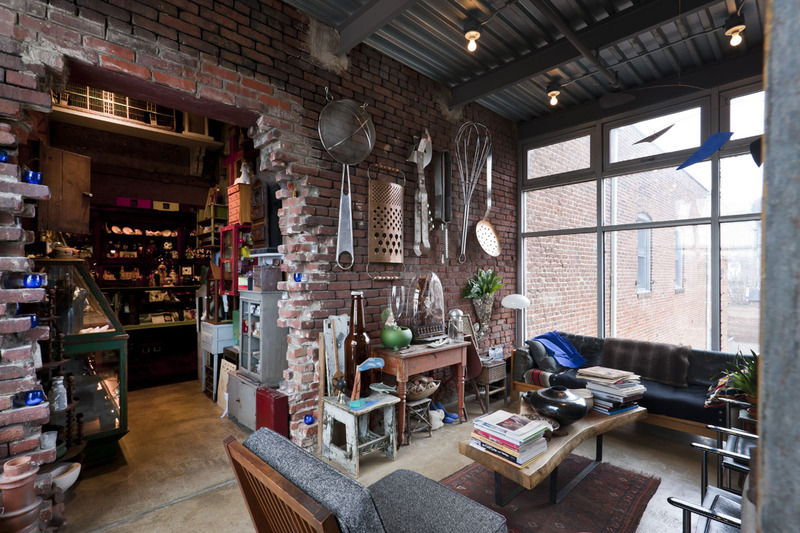 Find Unforgettable Art In A Most Unlikely Place: A Pittsburgh Mattress ...