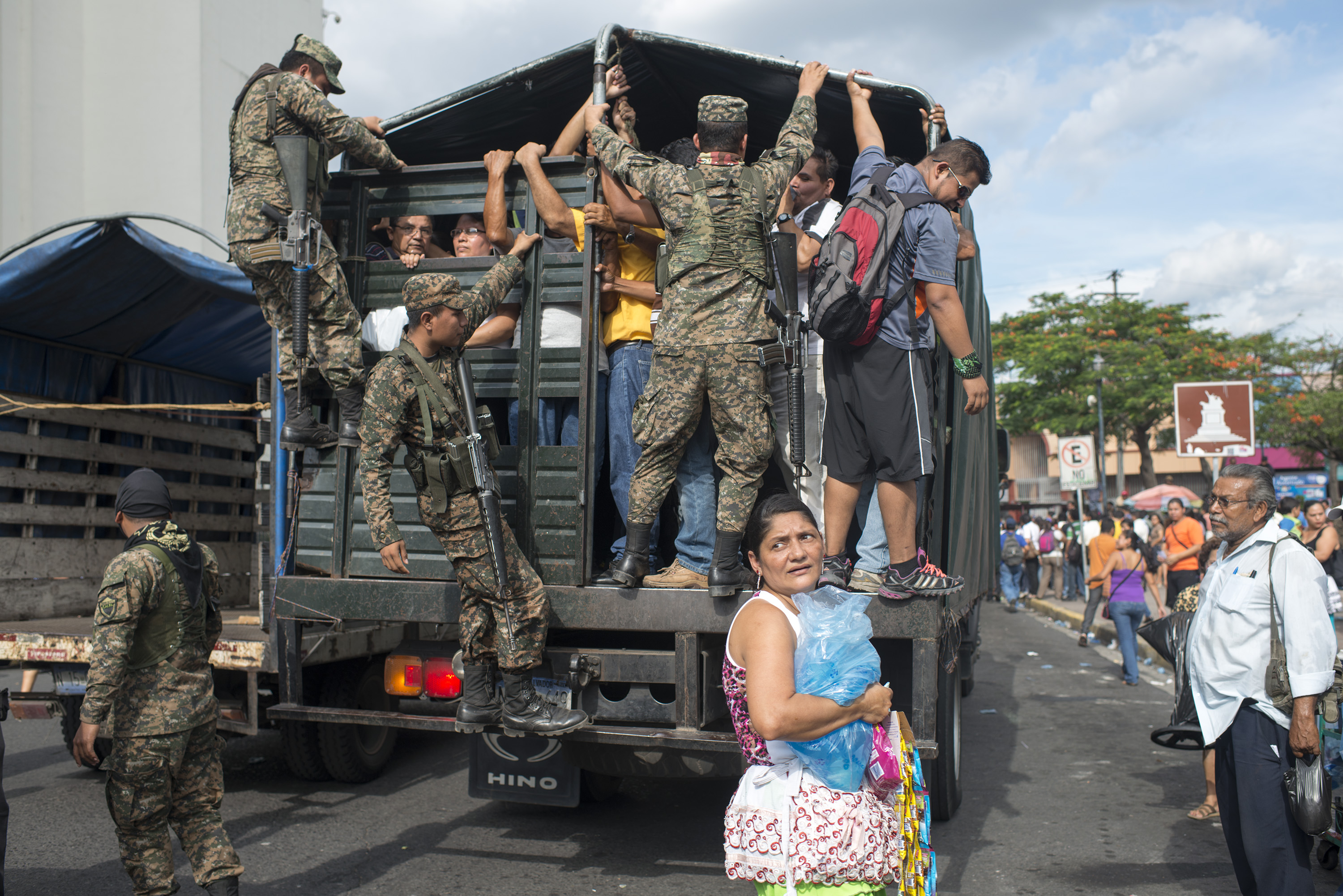 Gangs Demand That San Salvador's Buses Stop Running, But Why? | NCPR News