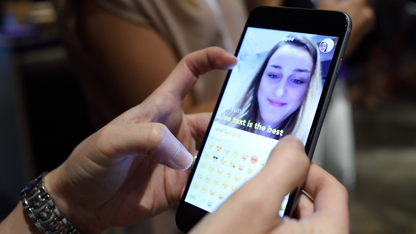 Livetext Me: Are There Too Many Options For Messaging? : All Tech ...