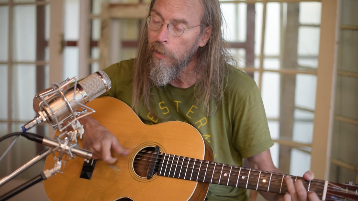 Charlie Parr, 'Over The Red Cedar' (Live) : NPR