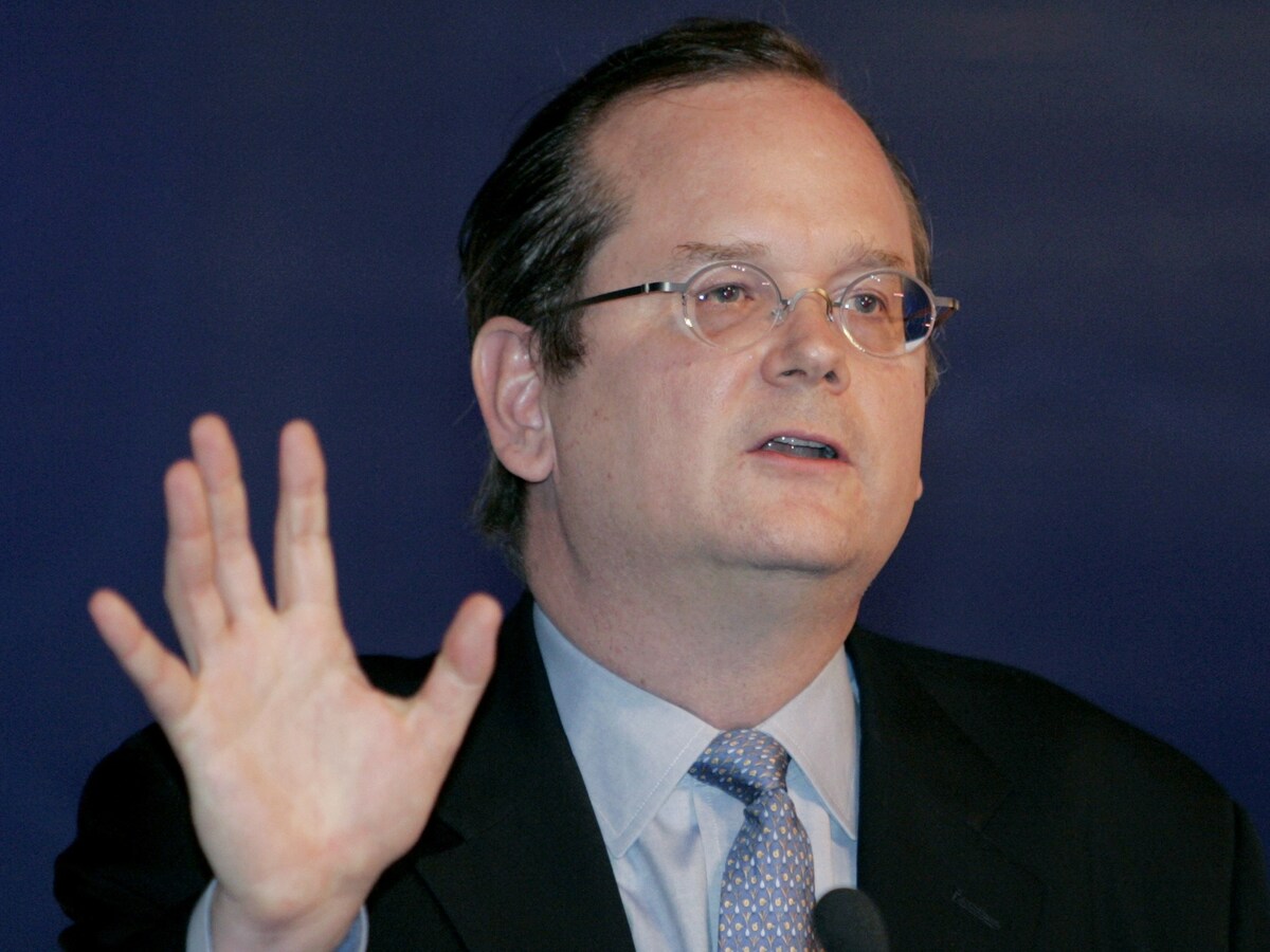 Harvard Law Professor Crowdfunds $1 Million, Launches Presidential Bid ...