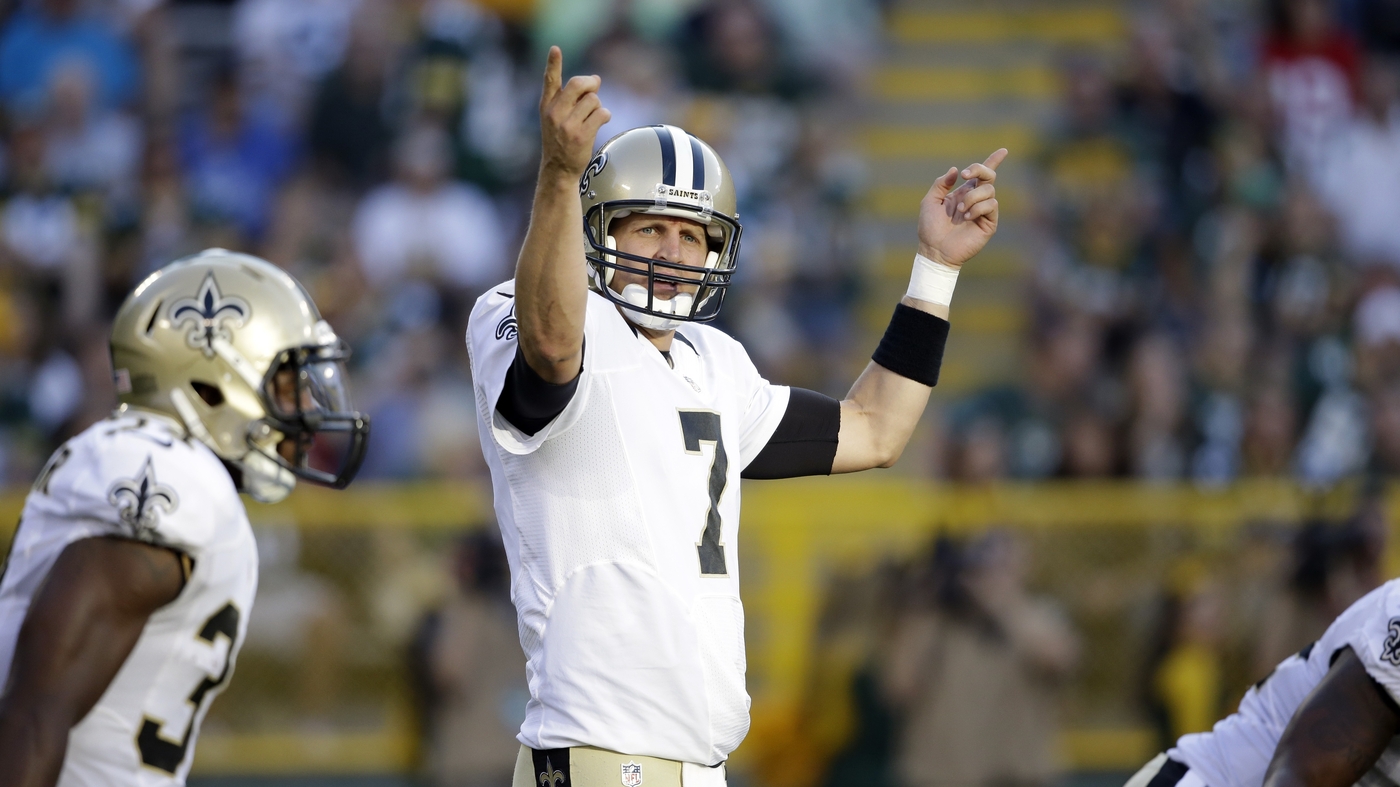 Career Backup QB From Verizon Commercial Actually Will Play This ...