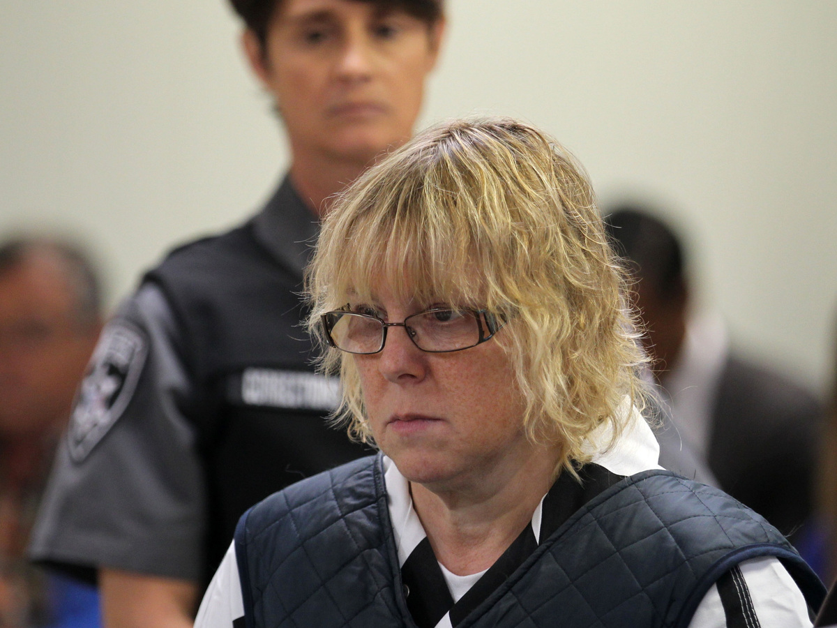 N.Y. Prison Worker Who Helped Inmates Escape Gets Up To 7 Years : The ...