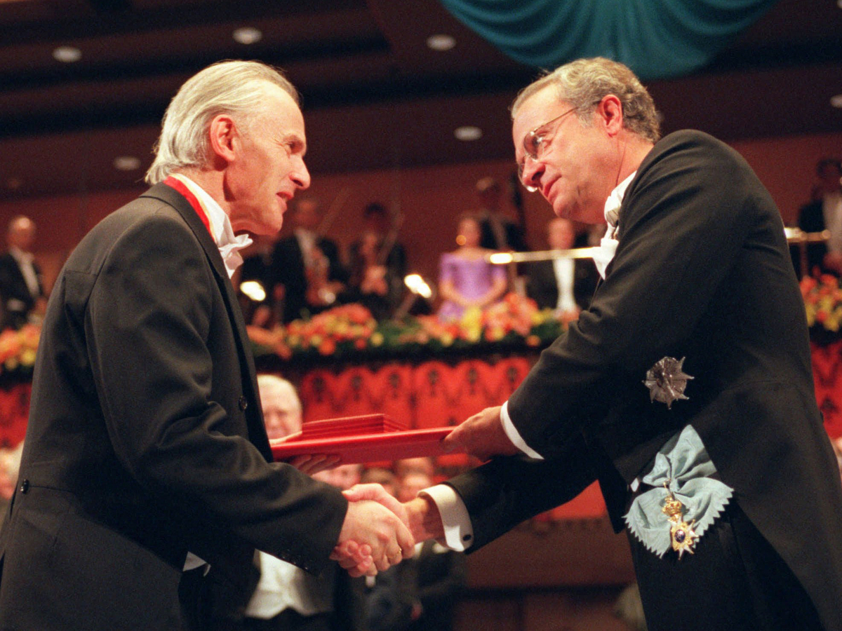 A Discoverer Of The Buckyball Offers Tips On Winning A Nobel Prize : NPR