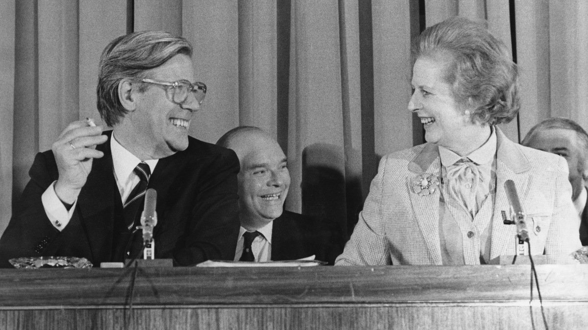 Helmut Schmidt, Who Led West Germany's Economic Gains, Dies : The Two ...