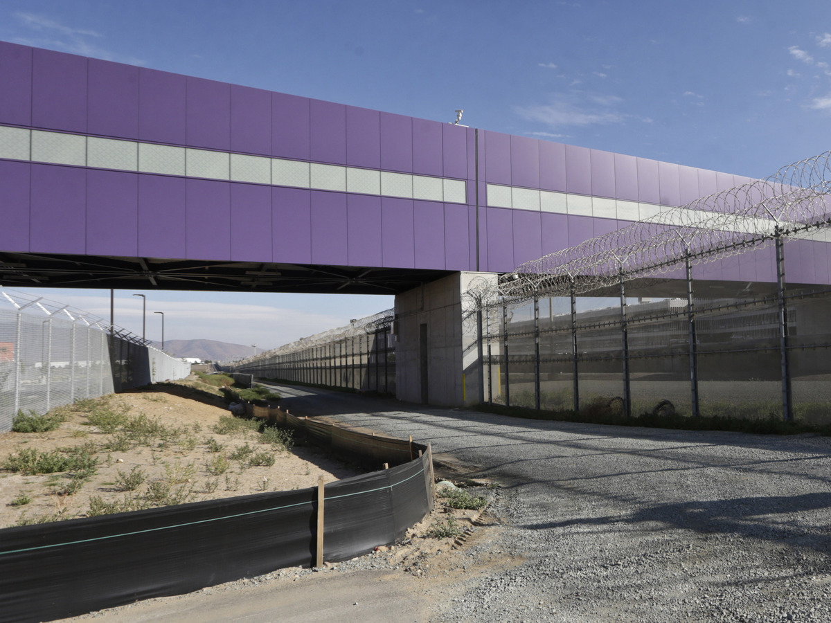 Above The Border, New Walkway Spans The Gap Between U.S. And Mexico ...