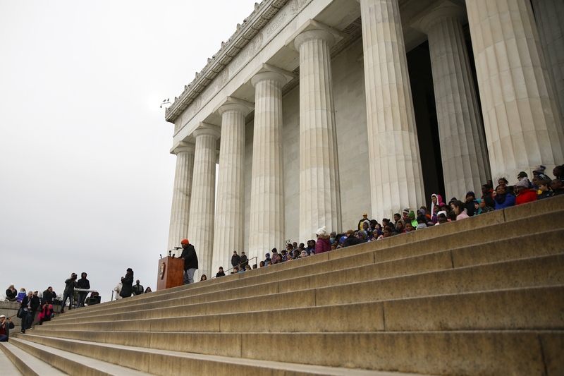 Fifth-Graders Revisit King's 'Dream' Speech At The Lincoln Memorial ...