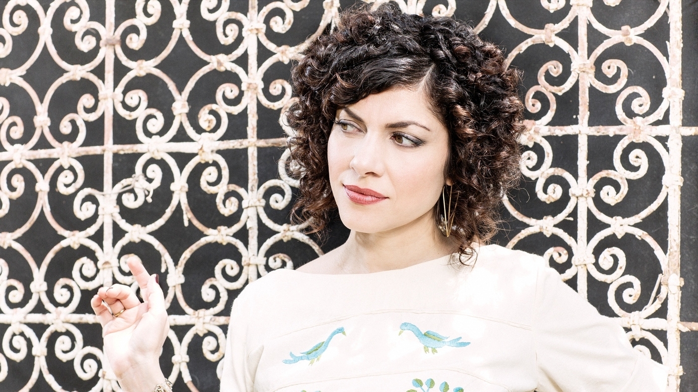 Review: Carrie Rodriguez, 'Lola' : NPR