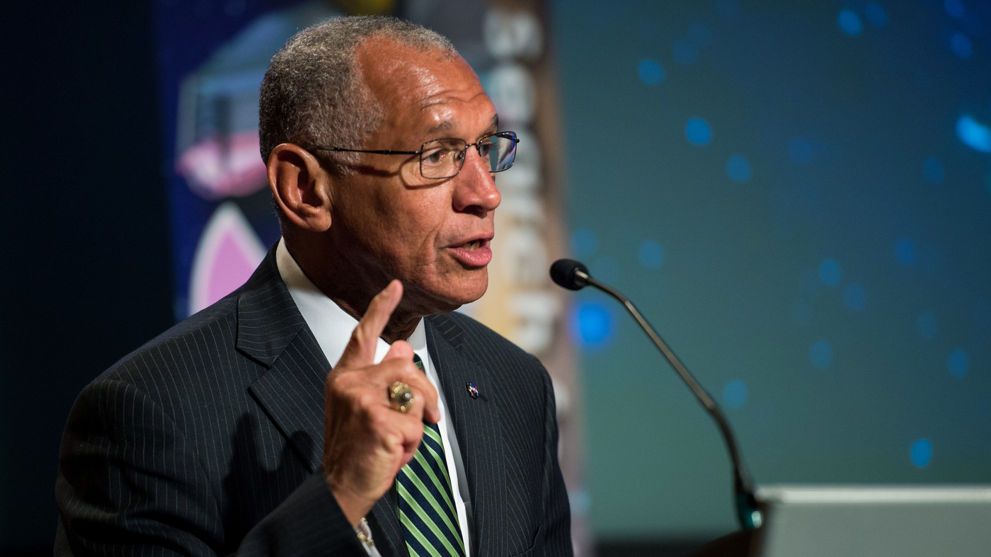 First Black NASA Administrator Charles Bolden 'Pleaded' To Get Into ... First Black NASA Administrator Charles Bolden 'Pleaded' To Get Into ...