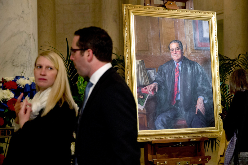 Antonin Scalia Lies In Repose As Mourners Pay Respects At Supreme Court ...
