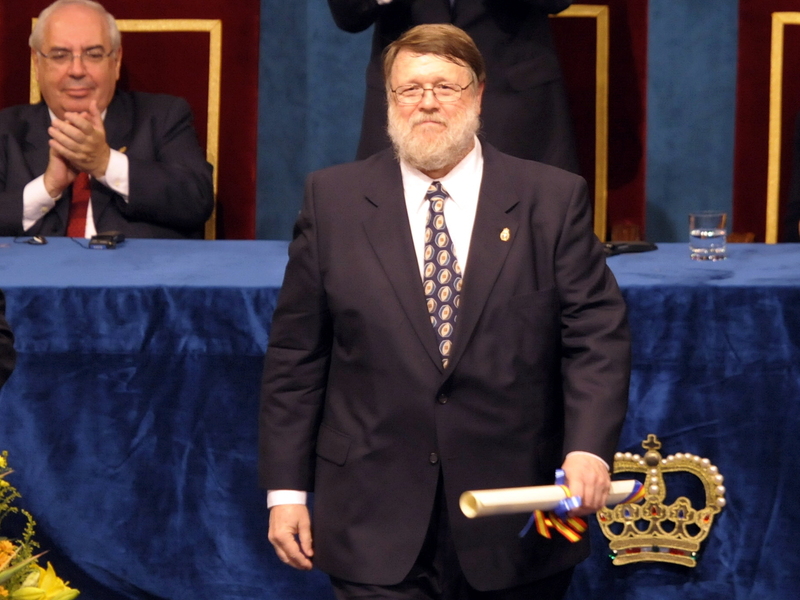 In Memoriam: Email Pioneer Ray Tomlinson Who Chose The @ Sign : All ...