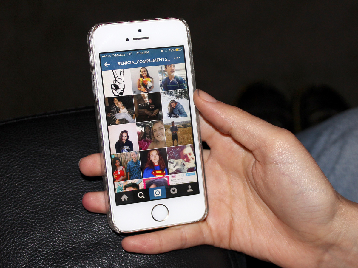 Teen Girls Flip The Negative Script On Social Media : All Tech ...