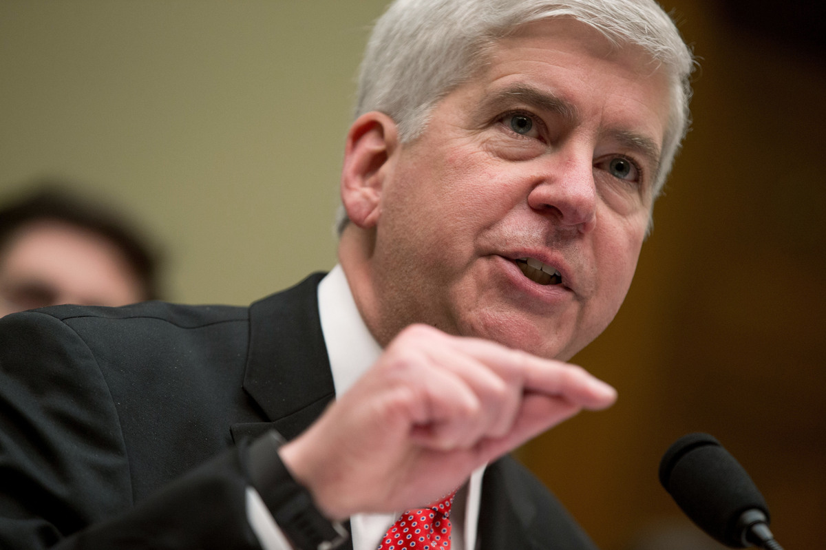 Flint Water Crisis: Michigan Gov. Rick Snyder's Sweeping Plan Gets ...