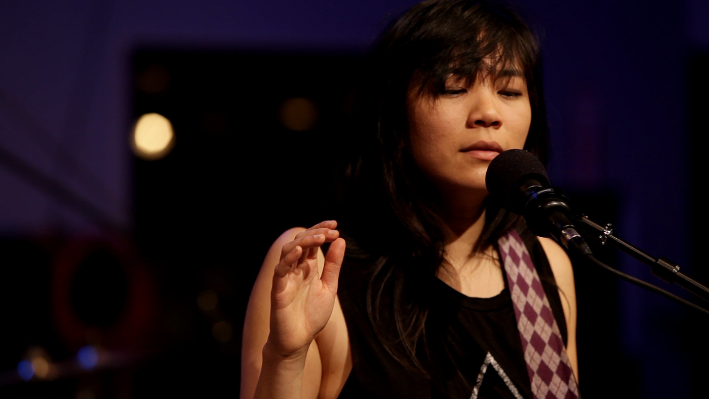 Thao & The Get Down Stay Down, 'Hand To God' (Live) : NPR