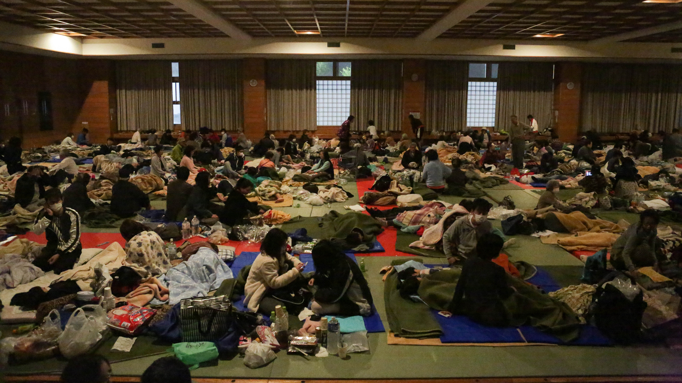 After Powerful Quakes, An Even Stronger Temblor Strikes Southern Japan ...