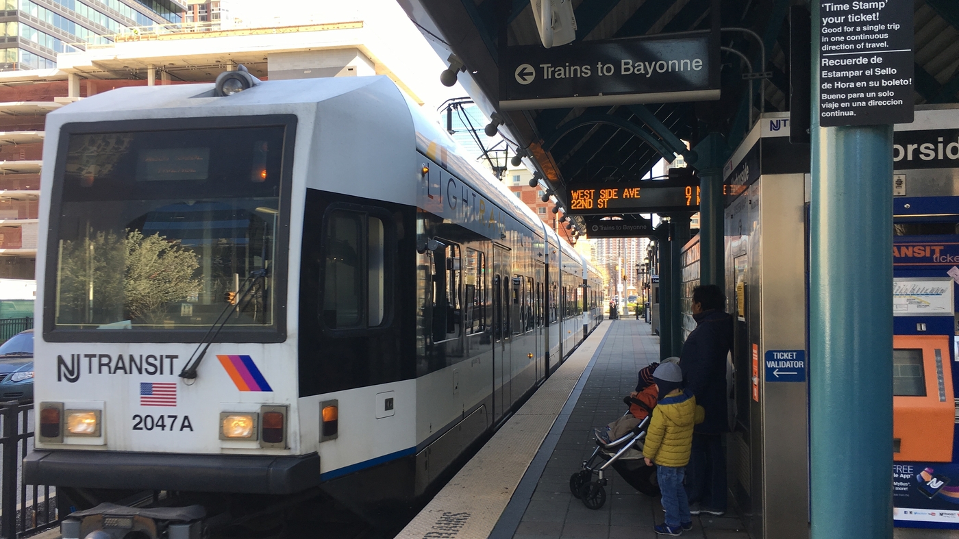 Your Conversation On The Bus Or Train May Be Recorded : All Tech ...