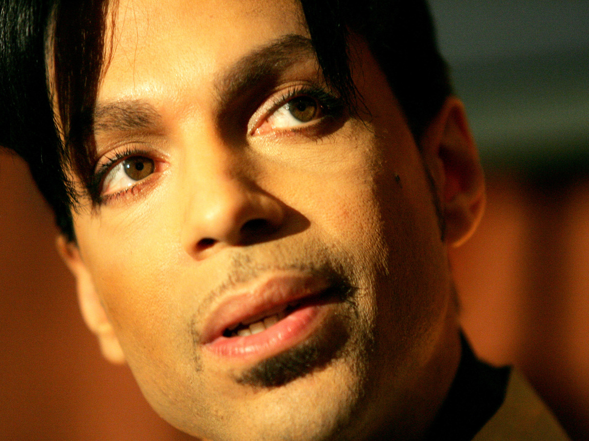 No Signs That Prince's Death Was A Suicide, Sheriff Says : The Two-Way ...