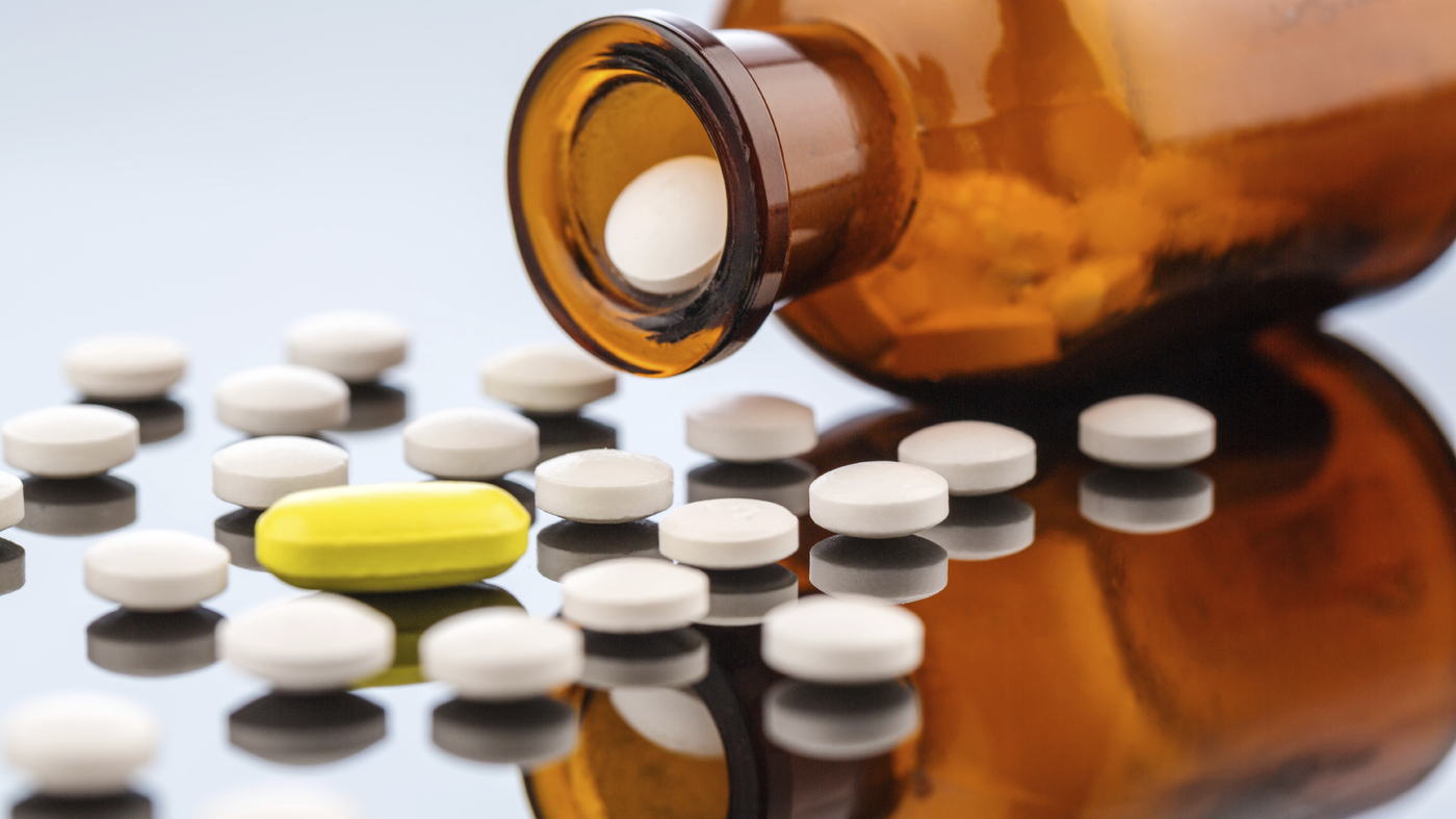 In Prince's Age Group, Risk Of Opioid Overdose Climbs : Shots - Health ...