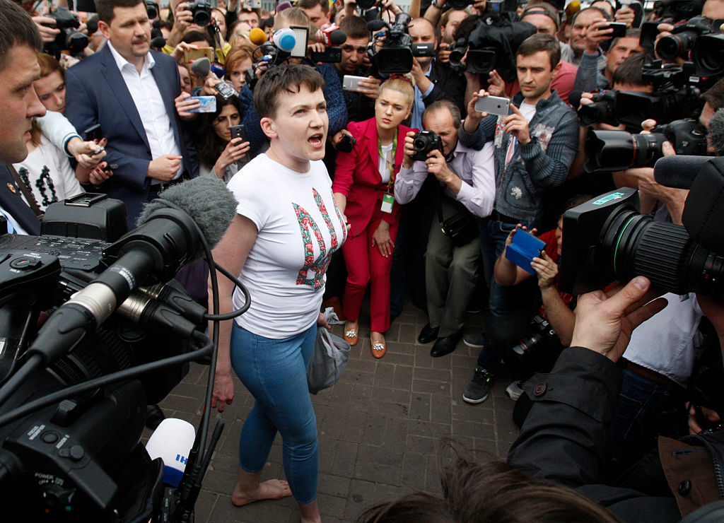 Nadiya Savchenko, Defiant Female Ukrainian Pilot, Freed From Russia In ...