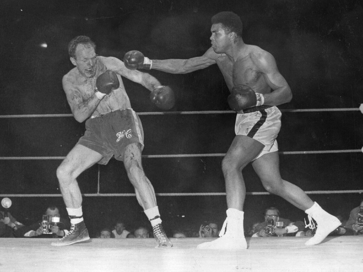 On Muhammad Ali's Complicated Contradictions, And How He Changed Boxing ...