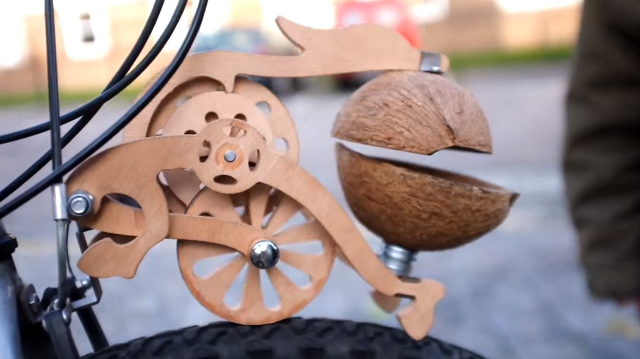 Youtube Monty Python Coconuts