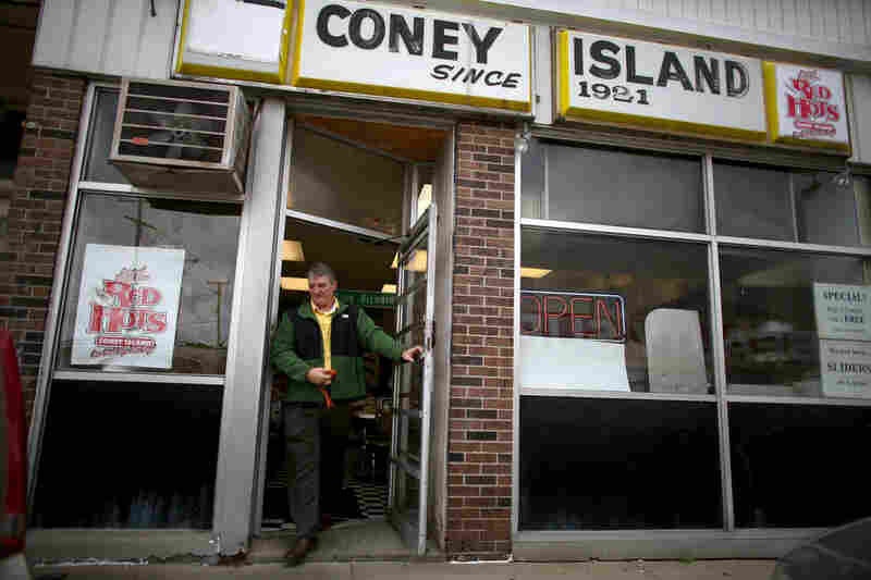 Coney: The Hot Dog That Fueled Detroit's Middle-Class Dreams : The Salt ...