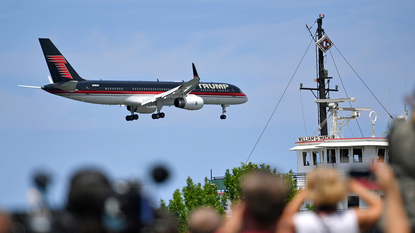 Ted Cruz Rally Interrupted By Trump's Plane, Crowd Boos : NPR