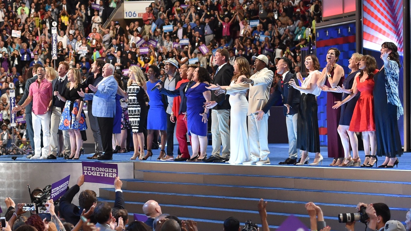 Idina Menzel, Audrey McDonald And Other Broadway Stars Sing At The DNC ...
