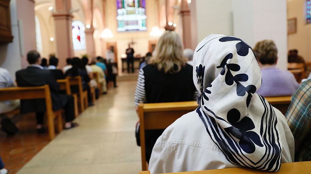 Muslims In France Attend Mass In Gesture of Solidarity After Church ...
