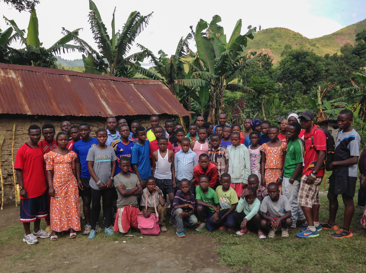 Olympic Marathoner Starts Running Club For The Youth Of The Democratic ...