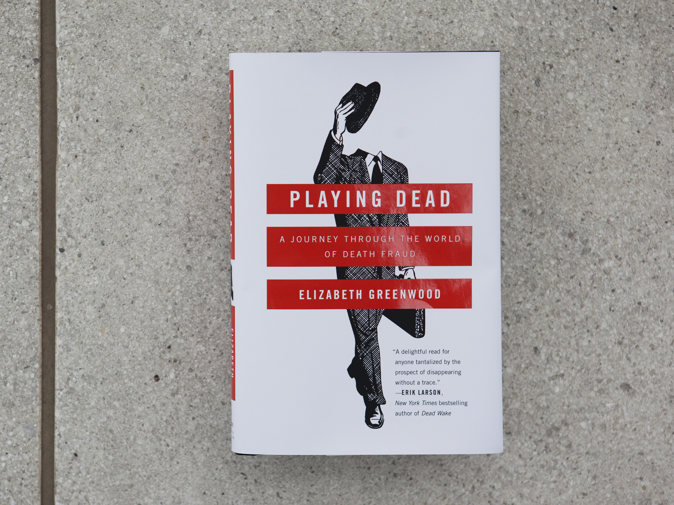 'Playing Dead' Teaches You How To Disappear