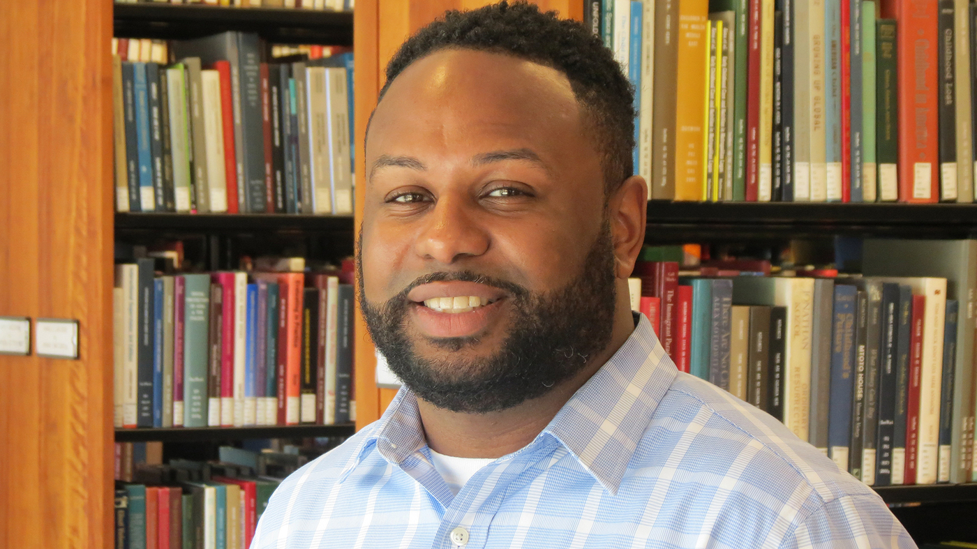 In Effort To Curb Violence In Chicago, A Professor Mines Social Media ...