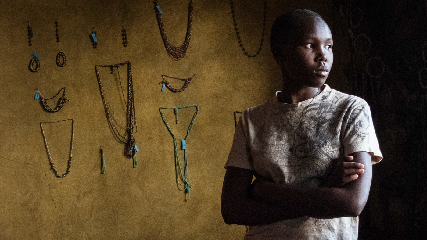 Child Brides Learn To Take Portraits Of Each Other — And Gain Insights ...