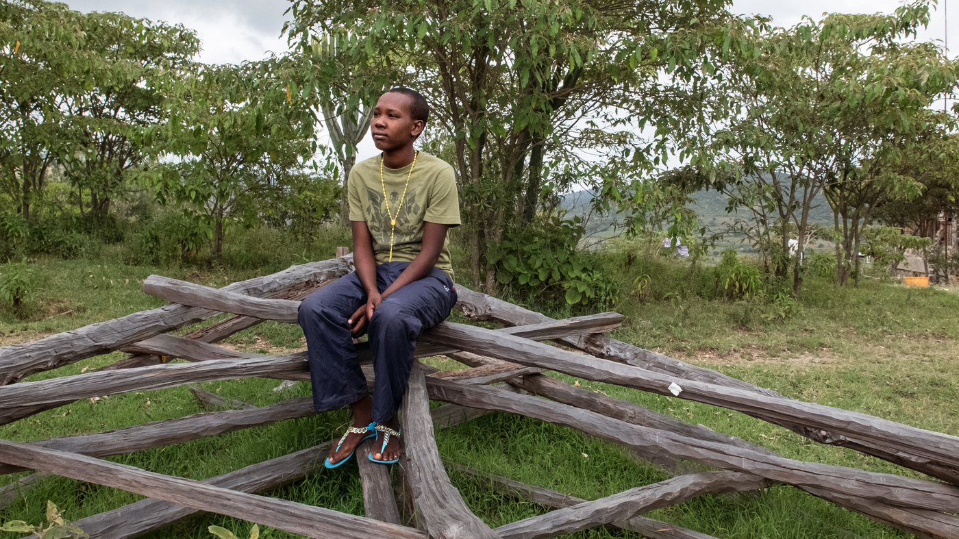 Child Brides Learn To Take Portraits Of Each Other — And Gain Insights ...