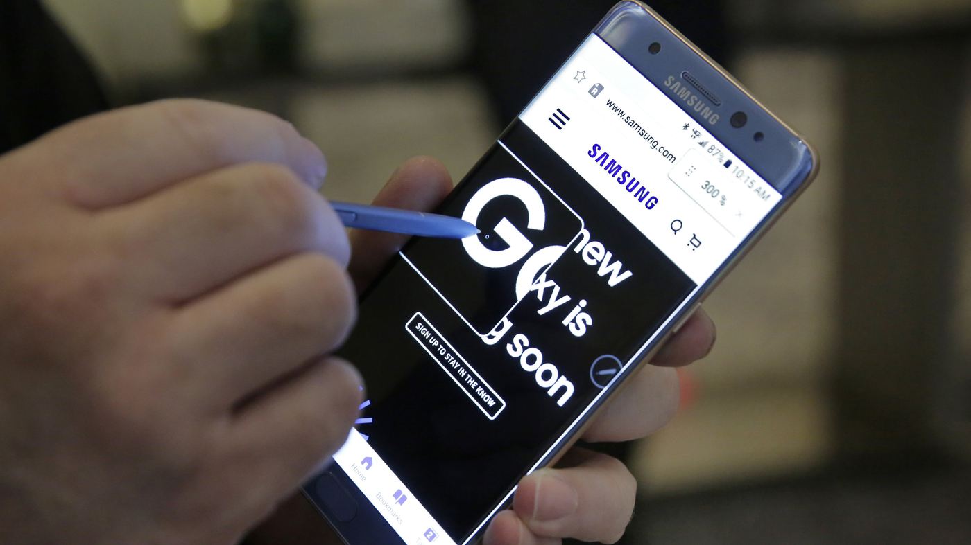Samsung Permanently Powers Down Galaxy Note 7 Smartphones : The Two-Way ...