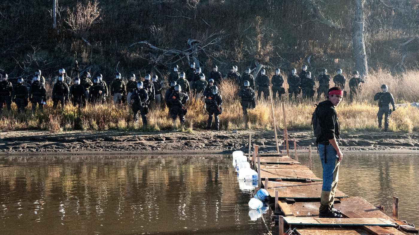 North Dakota Pipeline Protesters And Law Enforcement Continue To Clash ...