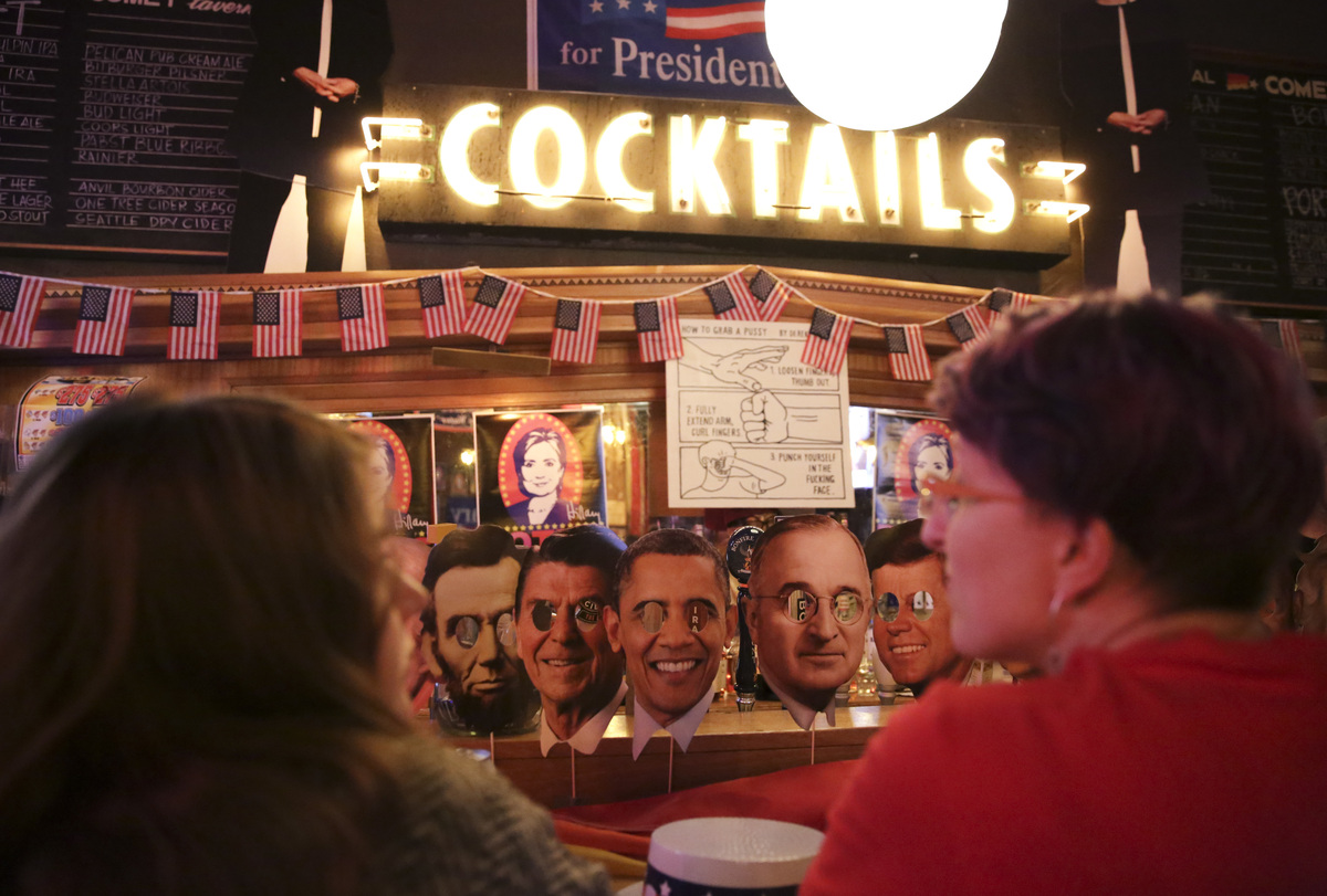 Drinking Games, Cocktail Recipes And Other Alcohol-Themed Approaches To ...