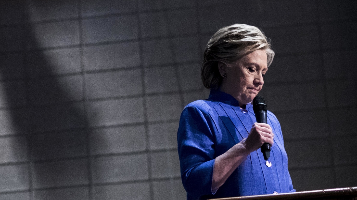 Hillary Clinton Surpasses Donald Trump In Popular Vote Tally: Shades Of ...