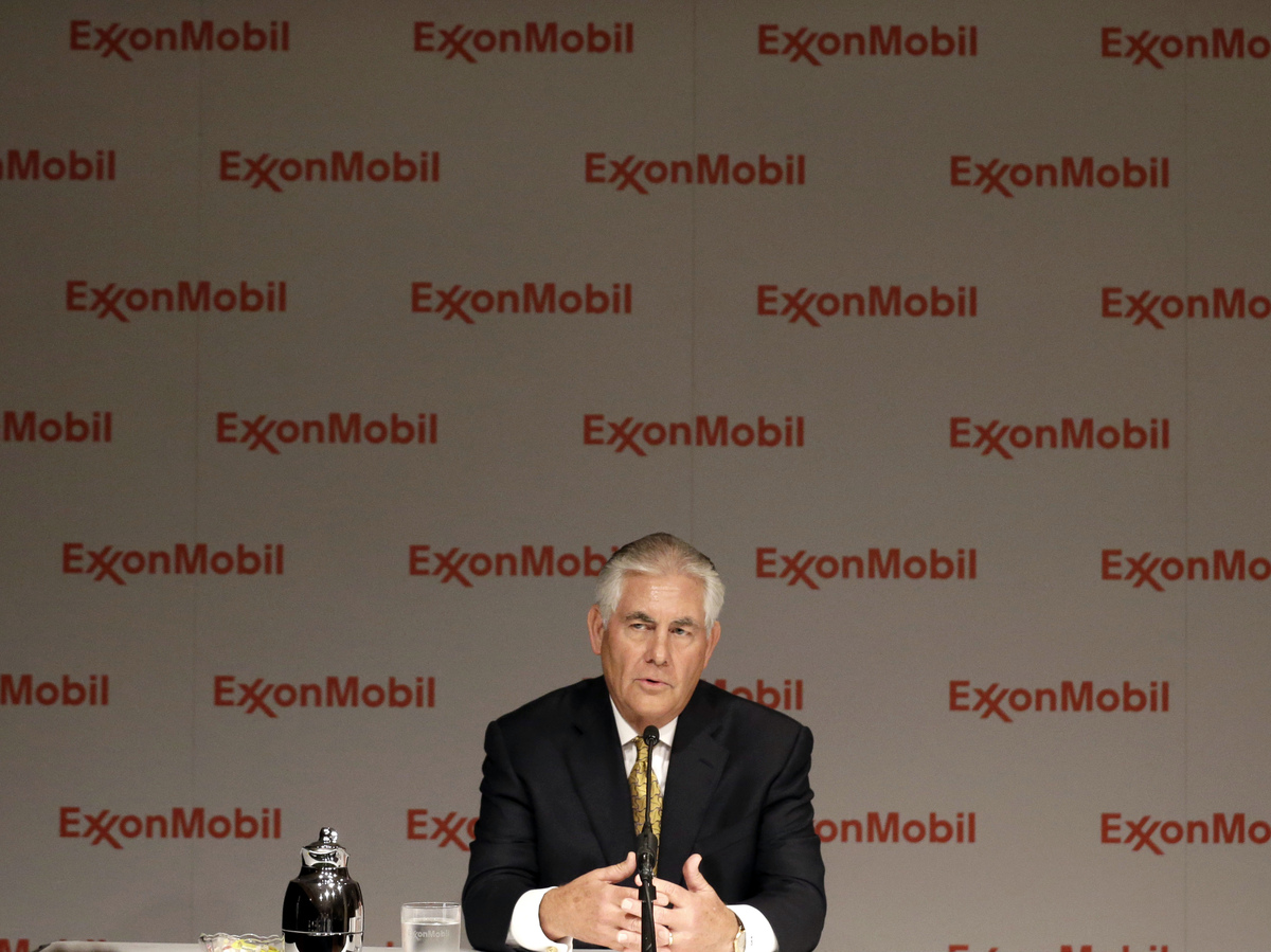 Exxon Mobil CEO Rex Tillerson Would Probably Have To Divest Stock ...