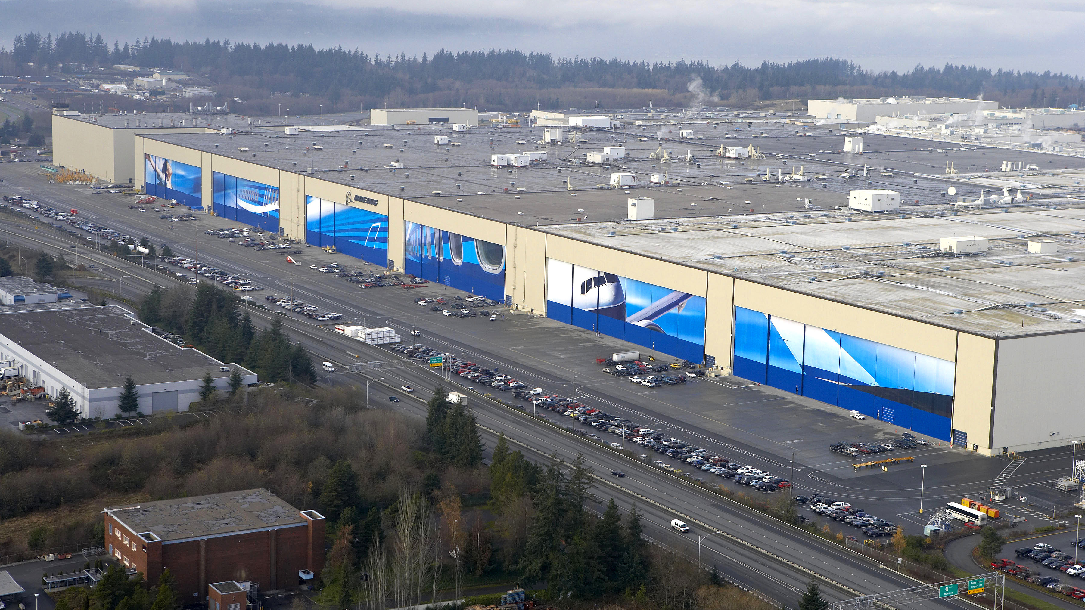 Boeing To Start Trump Era With New Wave Of Downsizing | NPR & Houston ...